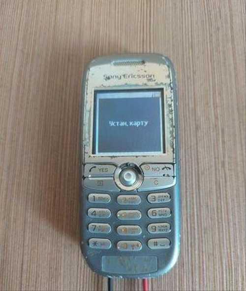 Sony Ericsson J210i без аккумулятора