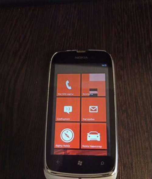 Телефон Nokia Lumia 610