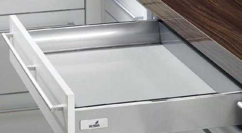 Выдвижные ящики InnoTech с доводчиком
