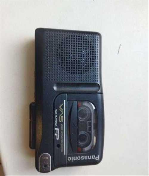 Кассетный диктофон Panasonic