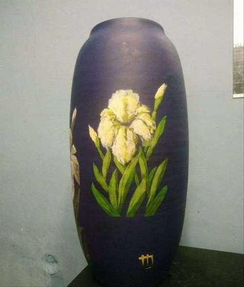 Большая ваза из керамики с авторской росписью