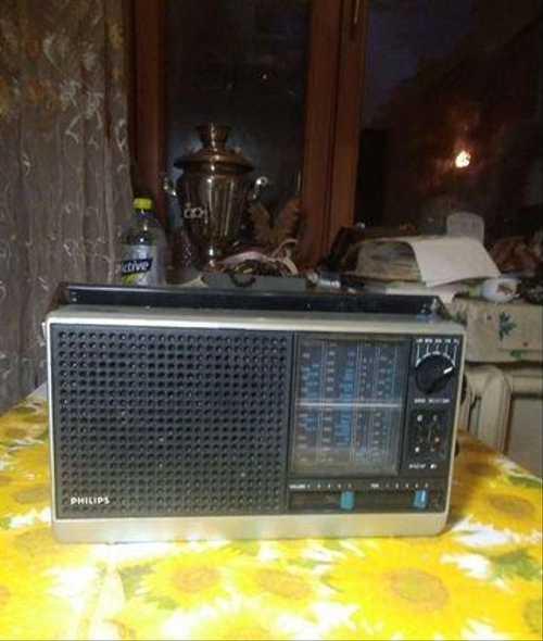 Радиоприемник Philips 90RL750 Австрия 1976г