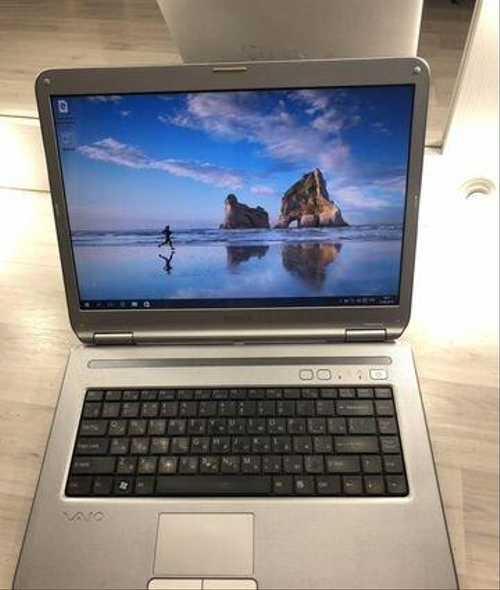 Ноутбук для дома и офиса Sony Vaio PCG-7135p