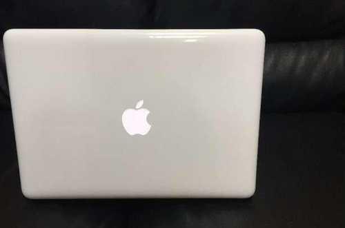 Apple MacBook 13" 2010