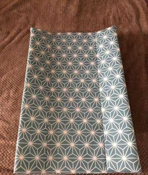 Пеленальная накладка на кровать