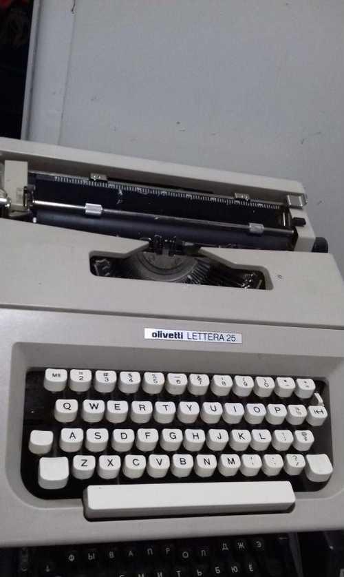 Машинка печатная olivetti lettera25