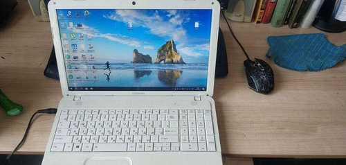 Ноутбук toshiba i3 (4ядра) видеокарта 2gb