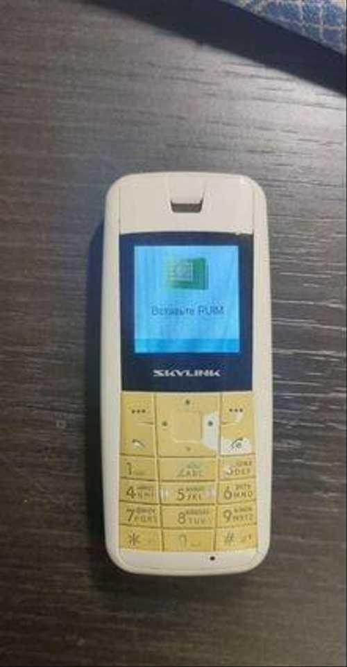 Телефон Skylink simple olive cdma 450mhz
