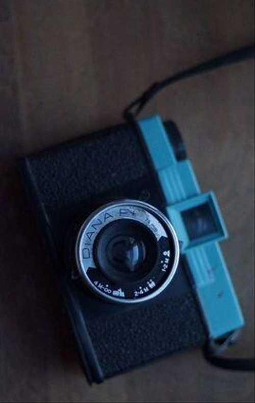 Плёночный фотоаппарат Diana f+