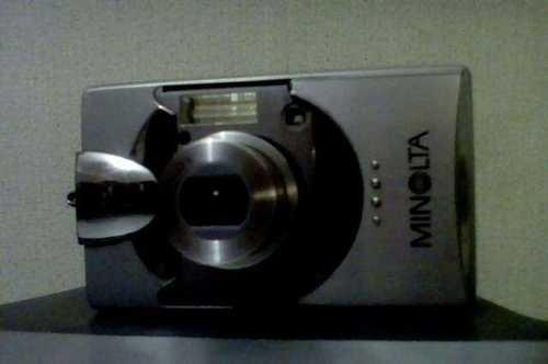 Konica Minolta Dimage G500 фотоаппарат