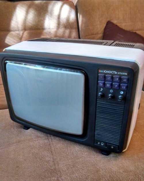 Телевизор из СССР "Электроника - Ц433" - муляж