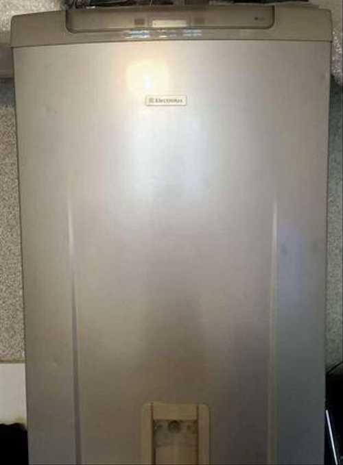 Холодильник Electrolux бу