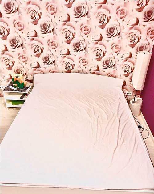 Кровать и матрац