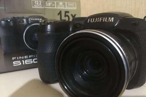 Компактный фотоаппарат Fujifilm Finepix S1600