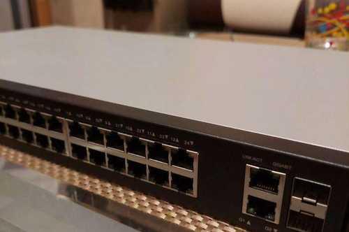 Коммутатор Cisco SF220-24p