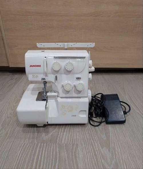 Оверлок Janome 210D