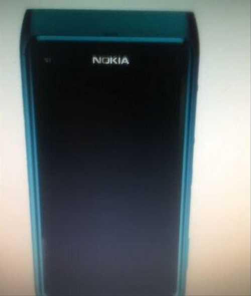 Nokia N8 с кабелями Data Cables