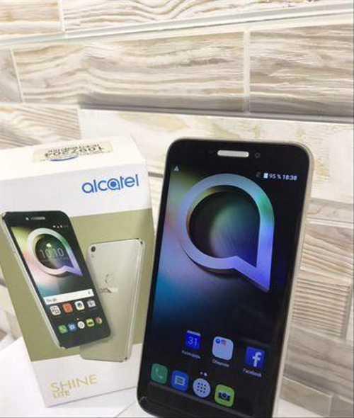 Смартфон Alcatel Shine Lite 5080X