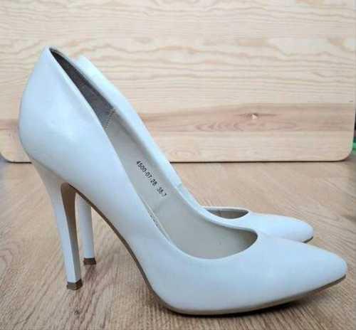 Туфли лодочки белые (свадебные), 38 размер