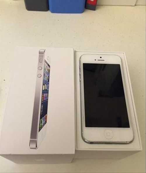iPhone 5 16 Gb белый