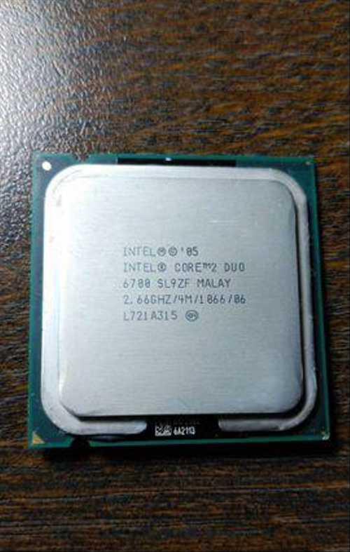 Процессор Intel Core 2 Duo E6700