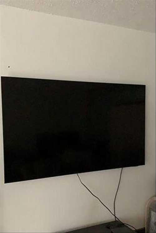 Телевизор Samsung au8000 Crystal UHD 4K Smart TV