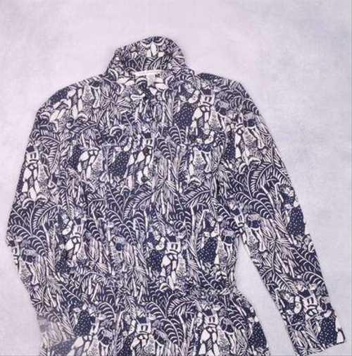 Блузка шелковая Diane Von Furstenberg. Размер: 46