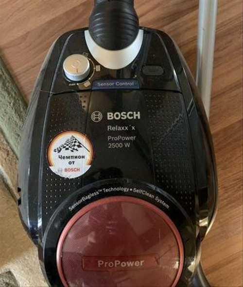 Пылесос Bosch BGS 52530