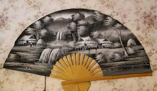 Веер интерьерный