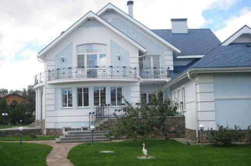 Коттедж 650 м² на участке 25 сот.