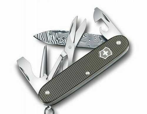 Нож Victorinox Pioneer X Damast Limited 0.8231.J16