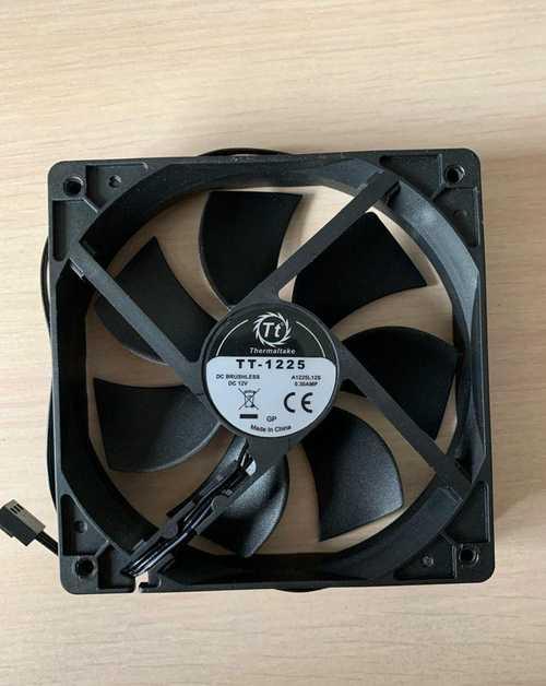 Новый корпусный вентилятор Thermaltake 120 TT-1225