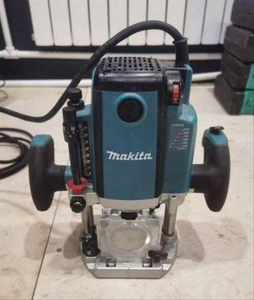 Ручной фрезер Makita RP2301FCX