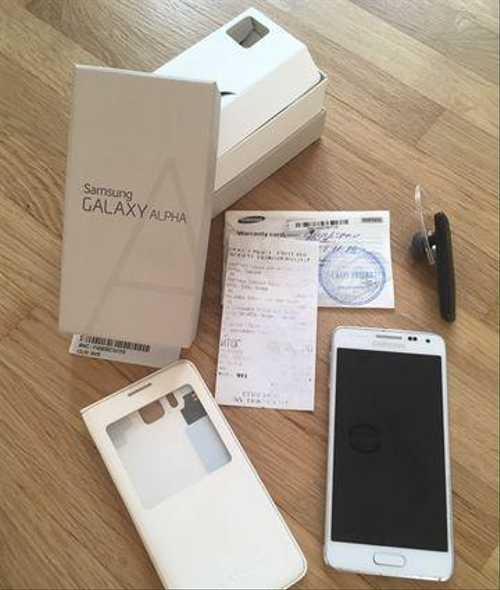 Samsung Galaxy Alpha SM-G850 32 Гб (белый)