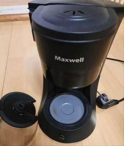 Кофеварка капельная Maxwell MW-1650BK