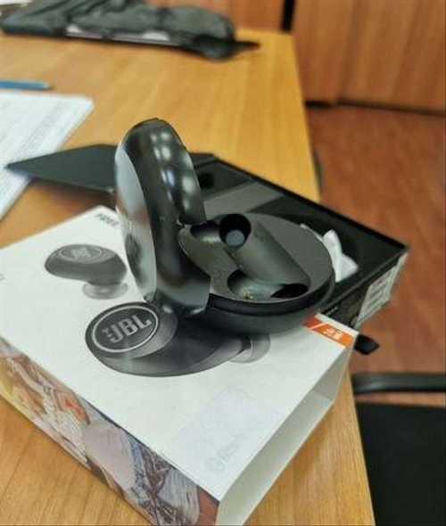 Корпус от JBL Free