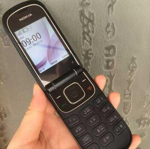 Телефон раскладушка Nokia 3710 Fold новый