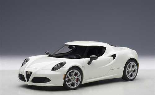 1/18 Alfa Romeo 4C