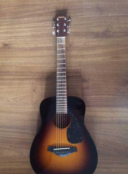 Yamaha FG-junior JR2