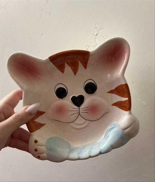 Тарелка декоративная кот
