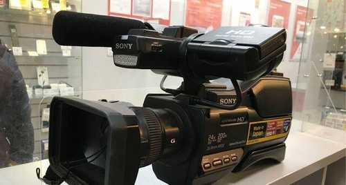 Мо4 - Видеокамера Sony HXR-MC2500