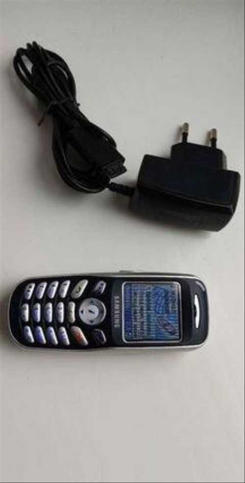 Телефон Samsung x100