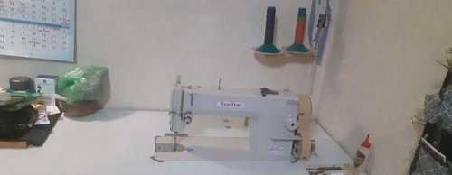 Швейная машина Sanstar