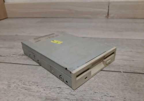 SAMSUNG Floppy дисковод, real oldschool 98 года