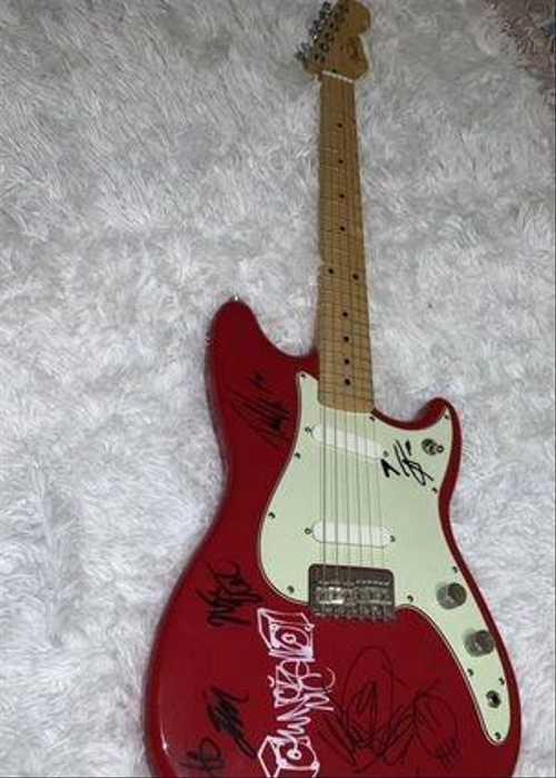 Fender Duo-Sonic Linkin Park Our Last Night, Noize