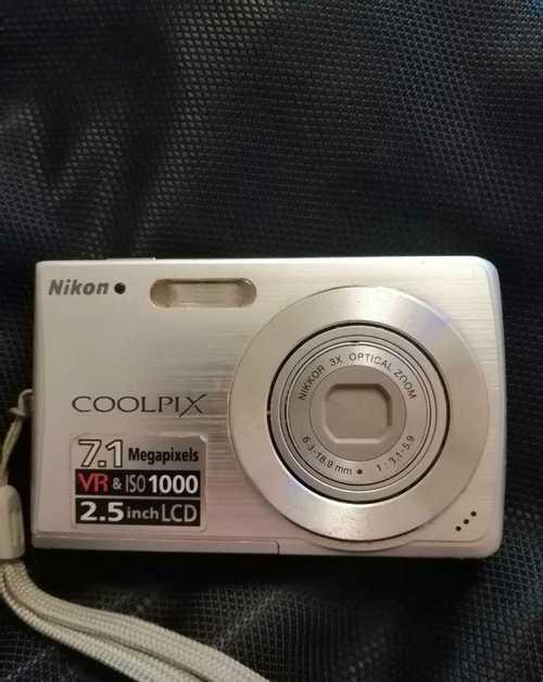 Nikon coolpix S200