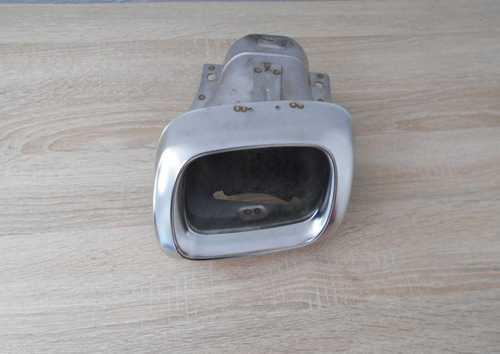 Насадка глушителя левая Мерседес GLA-Klasse X156