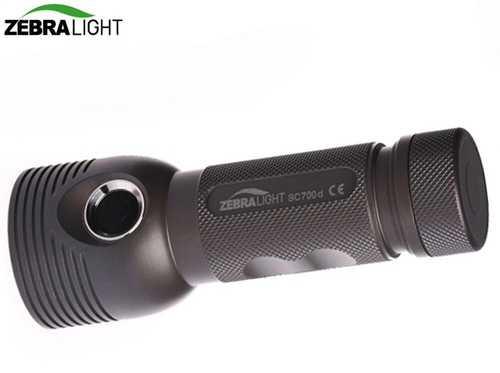 Ручной фонарь zebralight SC700d