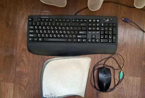 Клавиатура с мышкой и ковриком