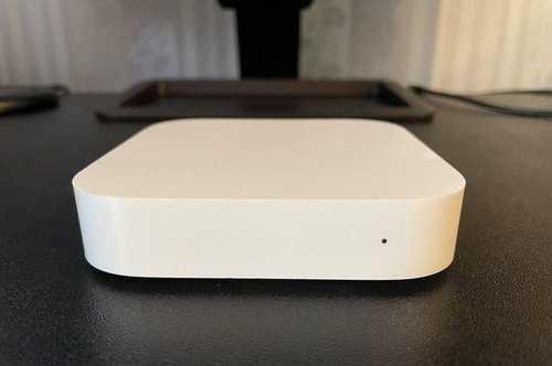 Apple Airport Express 2nd gen MC414 A1392